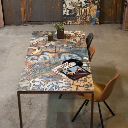 Rusty Graffiti - Spiseborde - RN Design